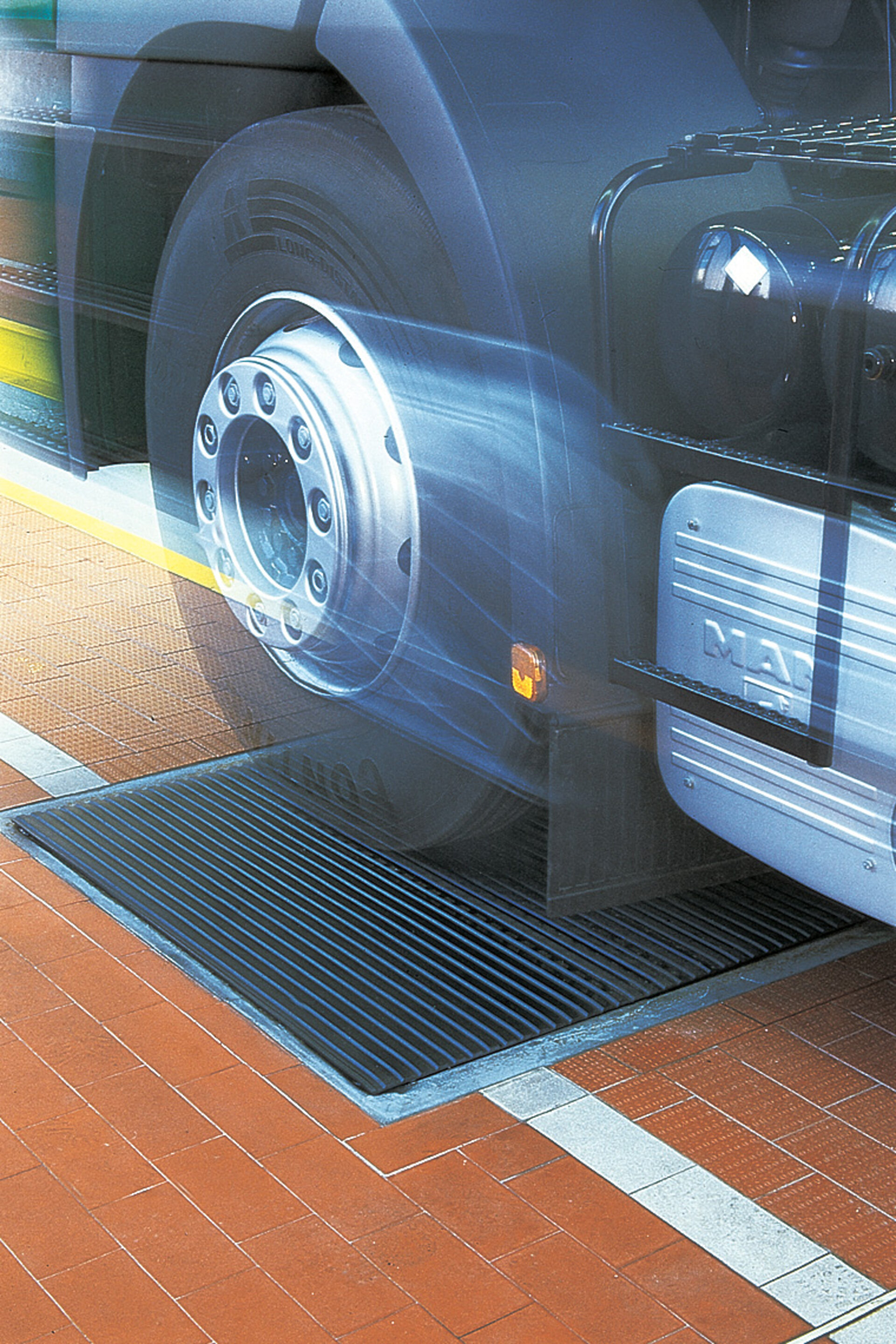 MINC II EURO | MAHA USA